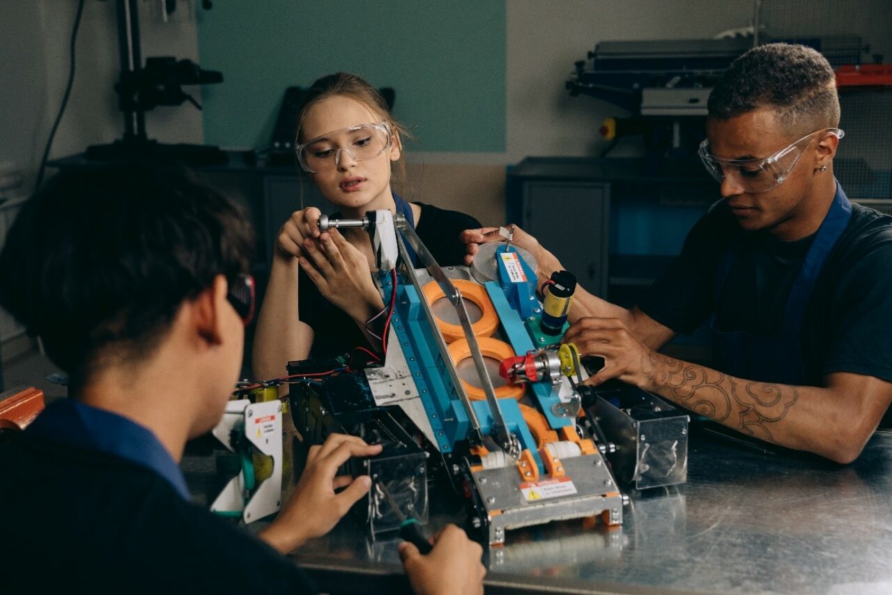 ABET and 21st century skills - Triple e Training